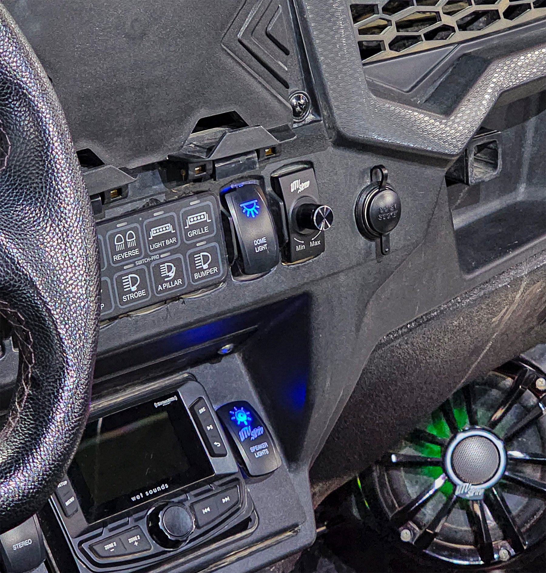 UTV Stereo